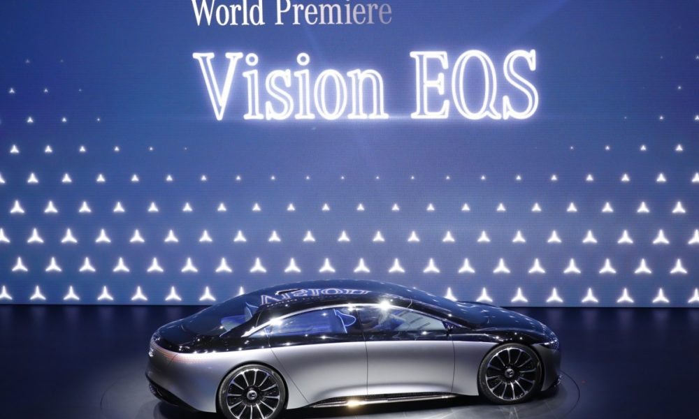 Mercedes Unveils an Electric Sibling for Flagship S-Class - OERLive