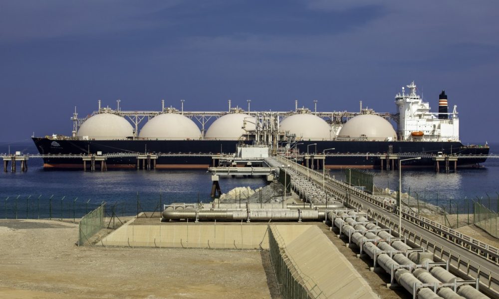 Oman LNG Successfully Loads Landmark 3,000th Cargo - OERLive